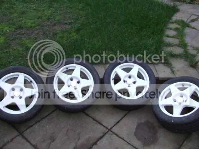 Compomotive mo's 15" pug fit with tyres | Retro Rides